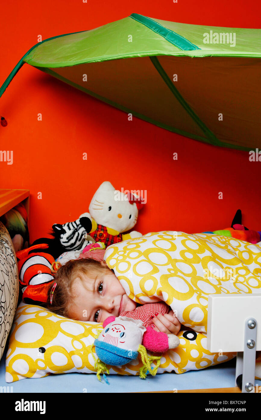 Child, girl, sleeping, bedroom, in bed, toys Stock Photo - Alamy