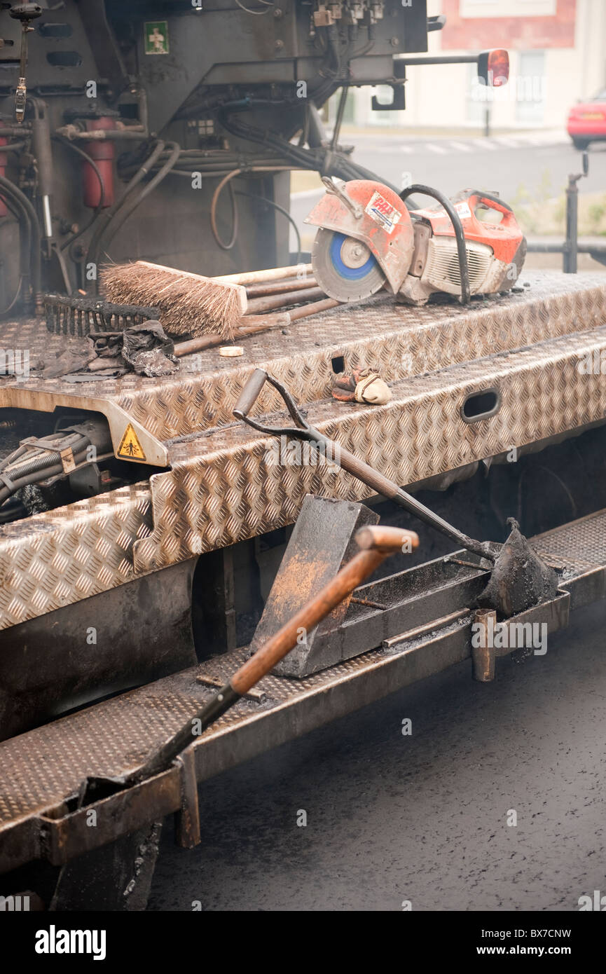 Road resurfacing machine Stock Photo - Alamy