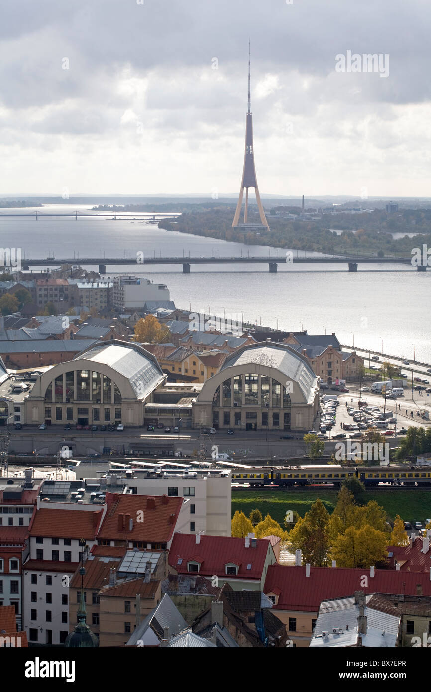 City skyline riga latvia hi-res stock photography and images - Alamy