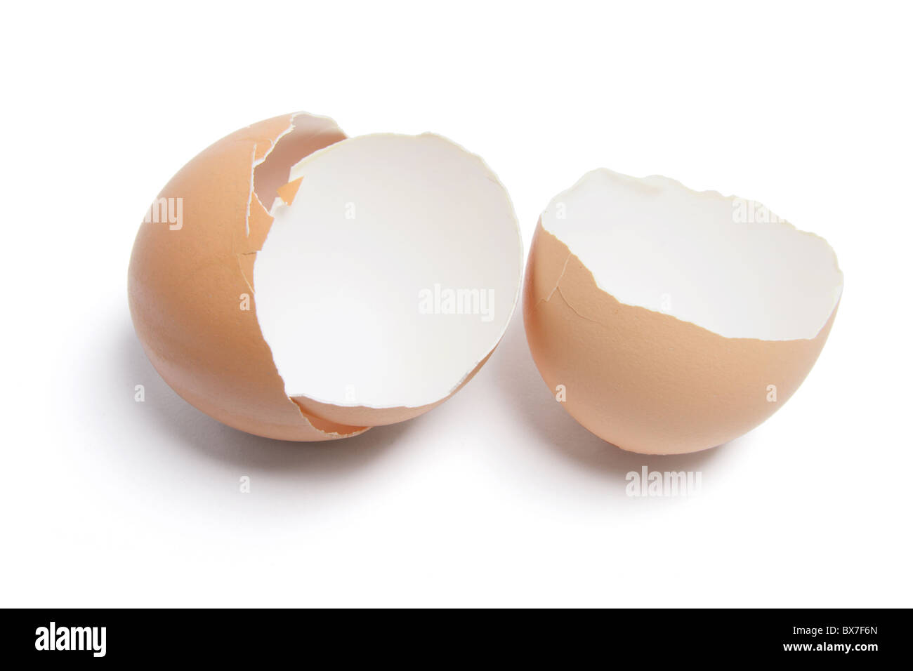 Egg shells hi-res stock photography and images - Alamy