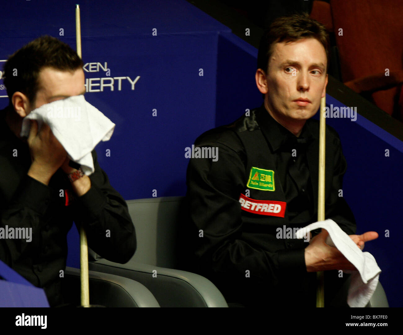 Ken doherty 1997 world snooker champion and bbc hi-res stock ...