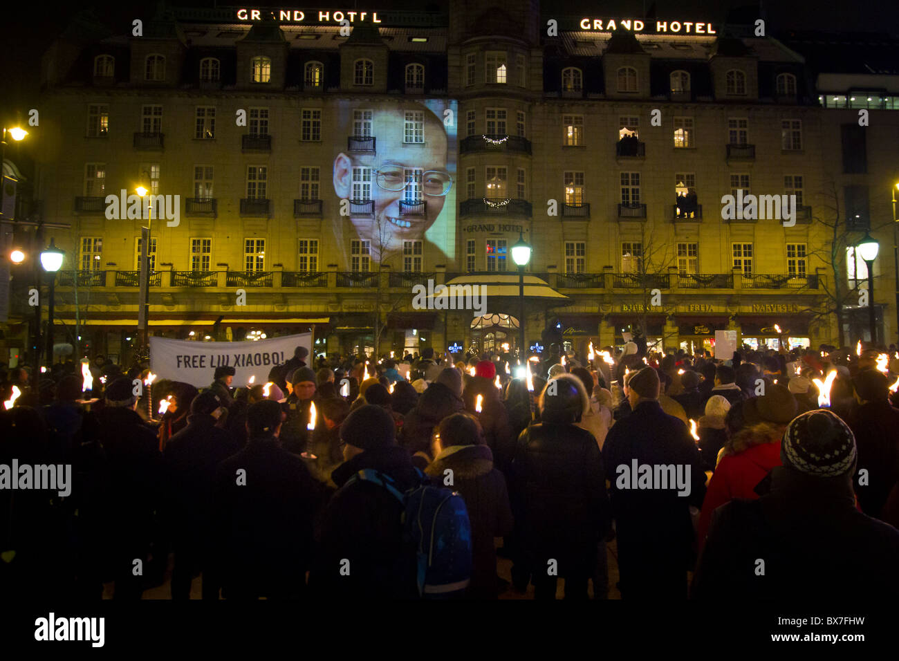 Nobel peace prize award hi-res stock photography and images - Alamy
