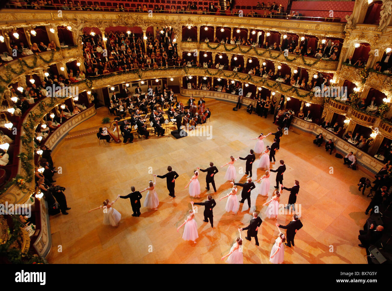 Polonaise hi-res stock photography and images - Alamy