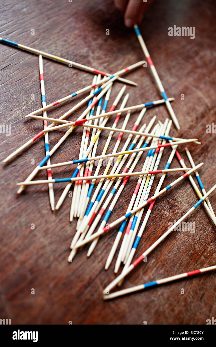 Shingled hair hi-res stock photography and images - Alamy