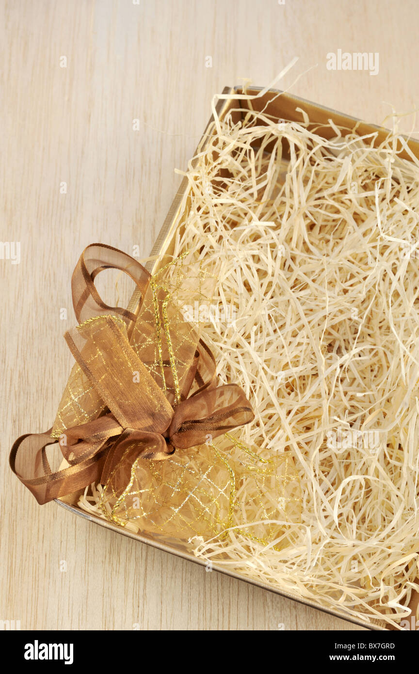 Bast fiber threads hi-res stock photography and images - Alamy