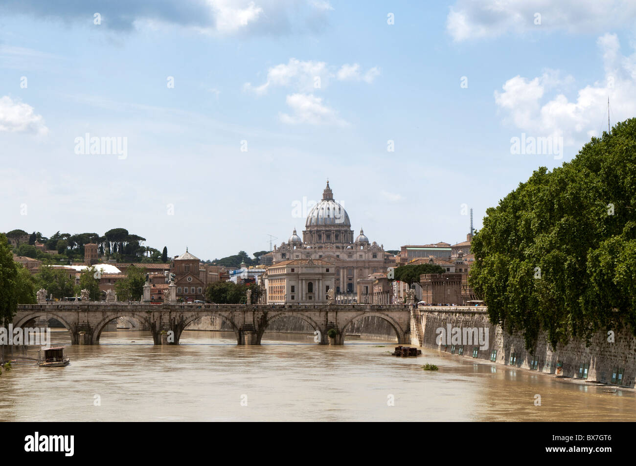 Tiber river vatican hi-res stock photography and images - Alamy