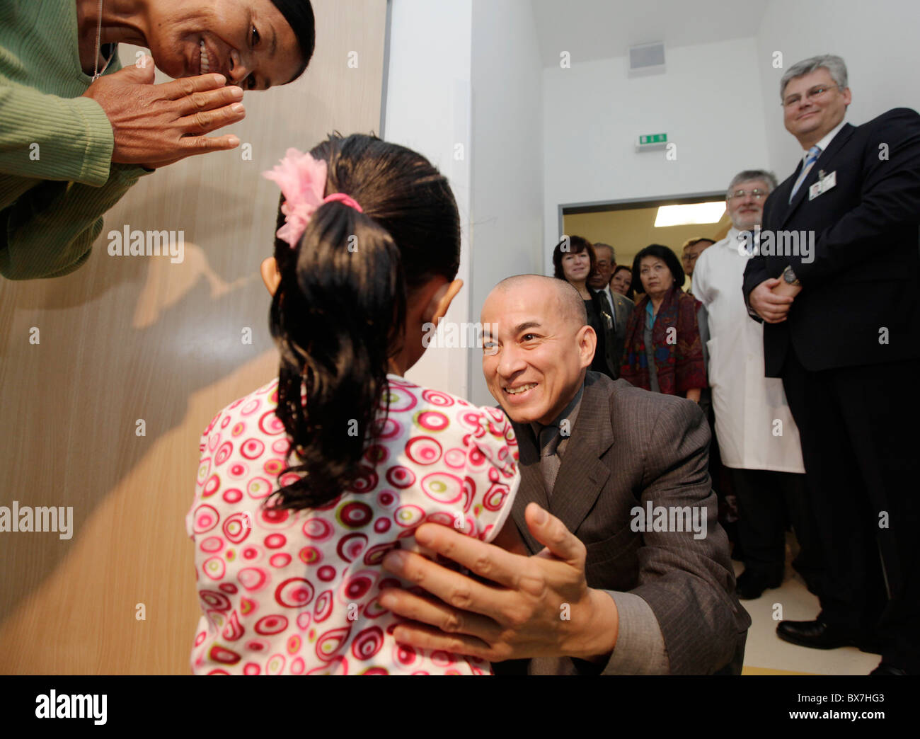 Norodom Sihamoni, King of Cambodia, Chea Chana, girl Stock Photo - Alamy