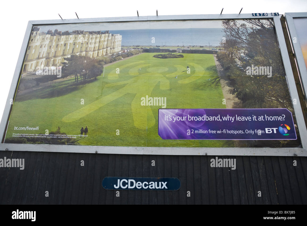 JCDecaux billboard site featuring advertising poster for BT broadband ...