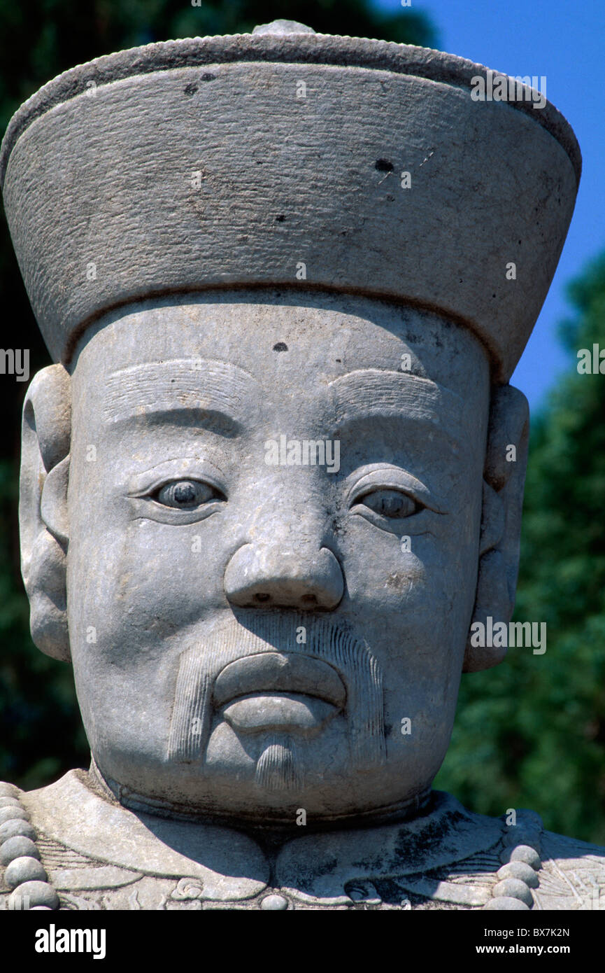 Statue of Mandarin, Way of Spirits, Tomb DingLing, Eastern Qing Tombs ...