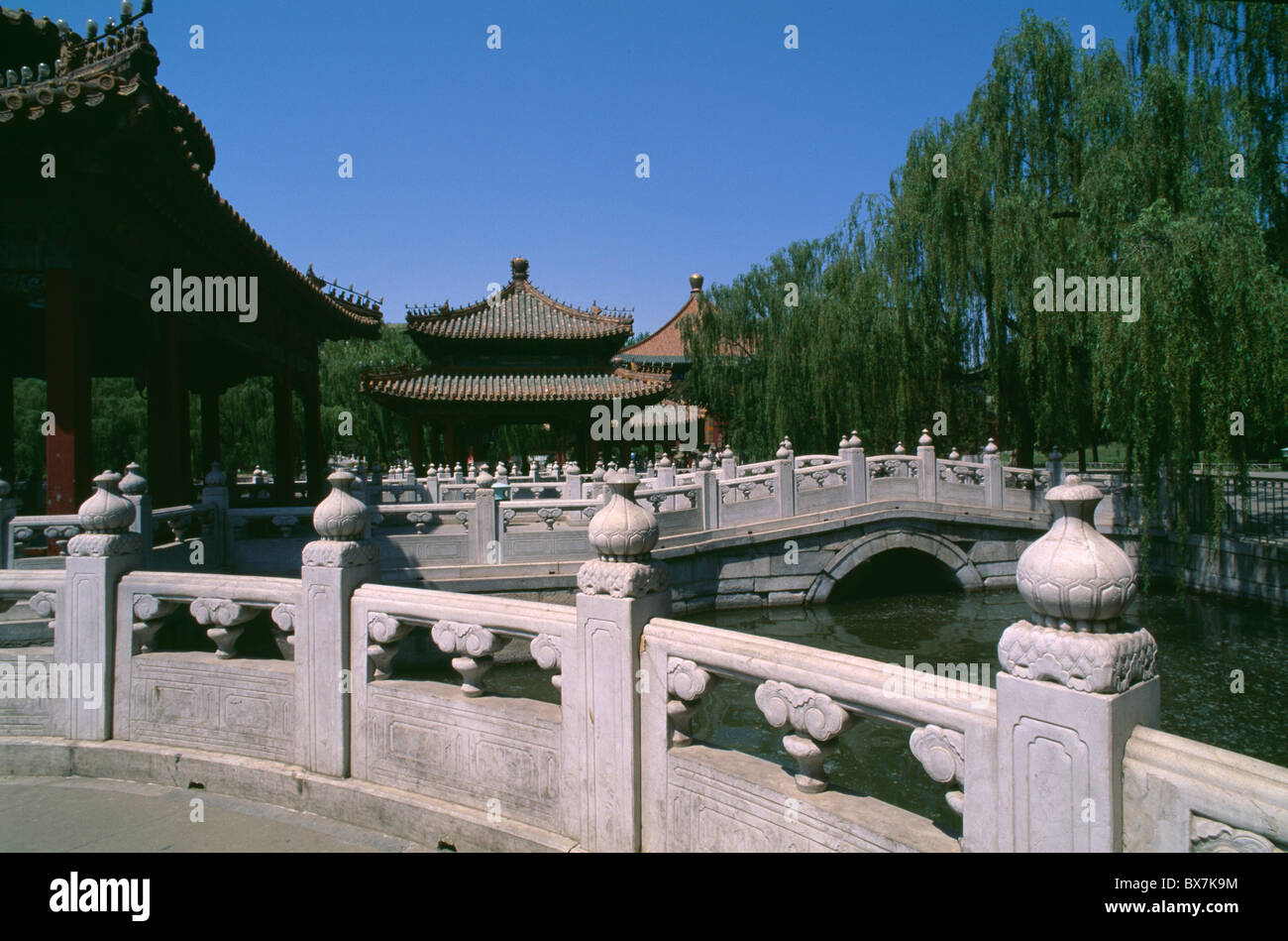 Ting wu hi-res stock photography and images - Alamy