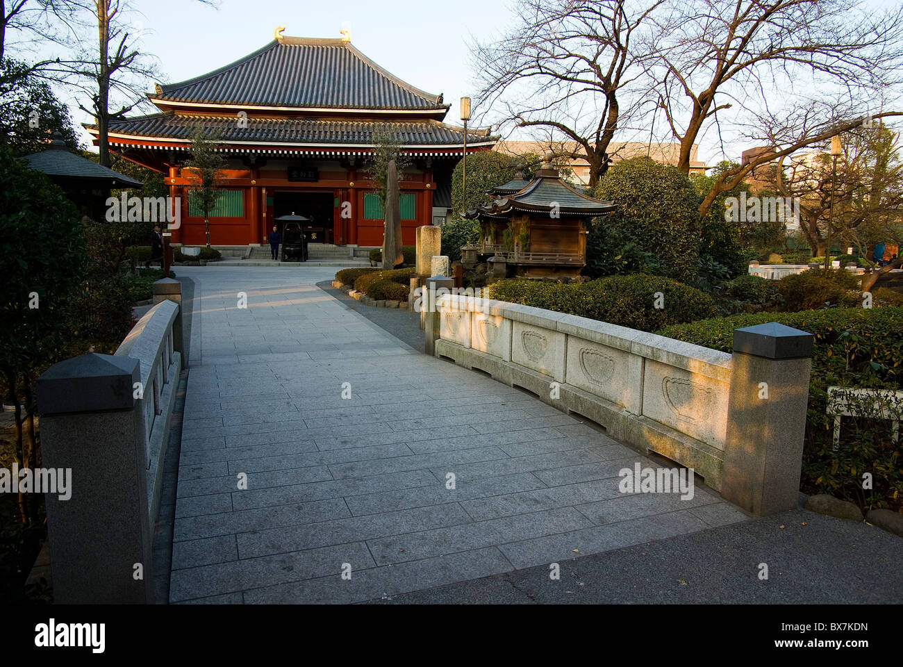 buddhist temple in ueno park,tokyo,japan Stock Photo - Alamy
