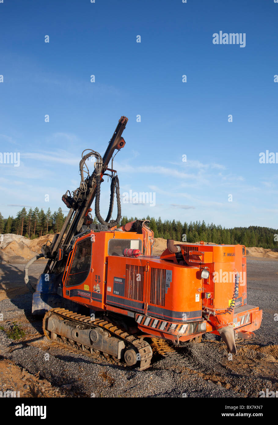 Rock surface drilling machine ( Tamrock / Sandvik Ranger Rock Pilot 780 ...
