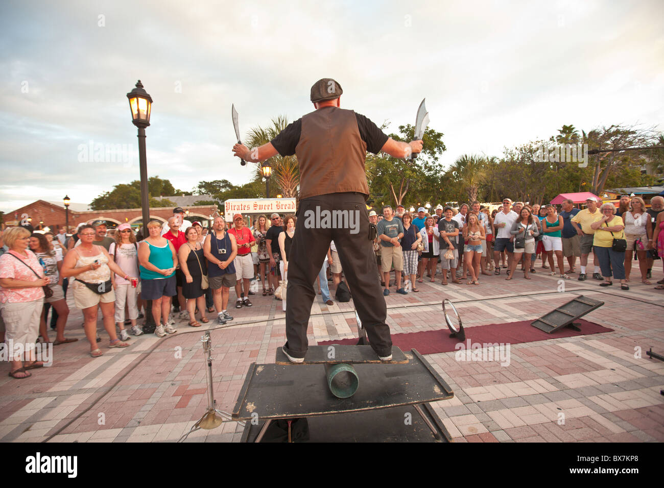 A street performer during the Sunset Celebration Mallory Square, Key ...