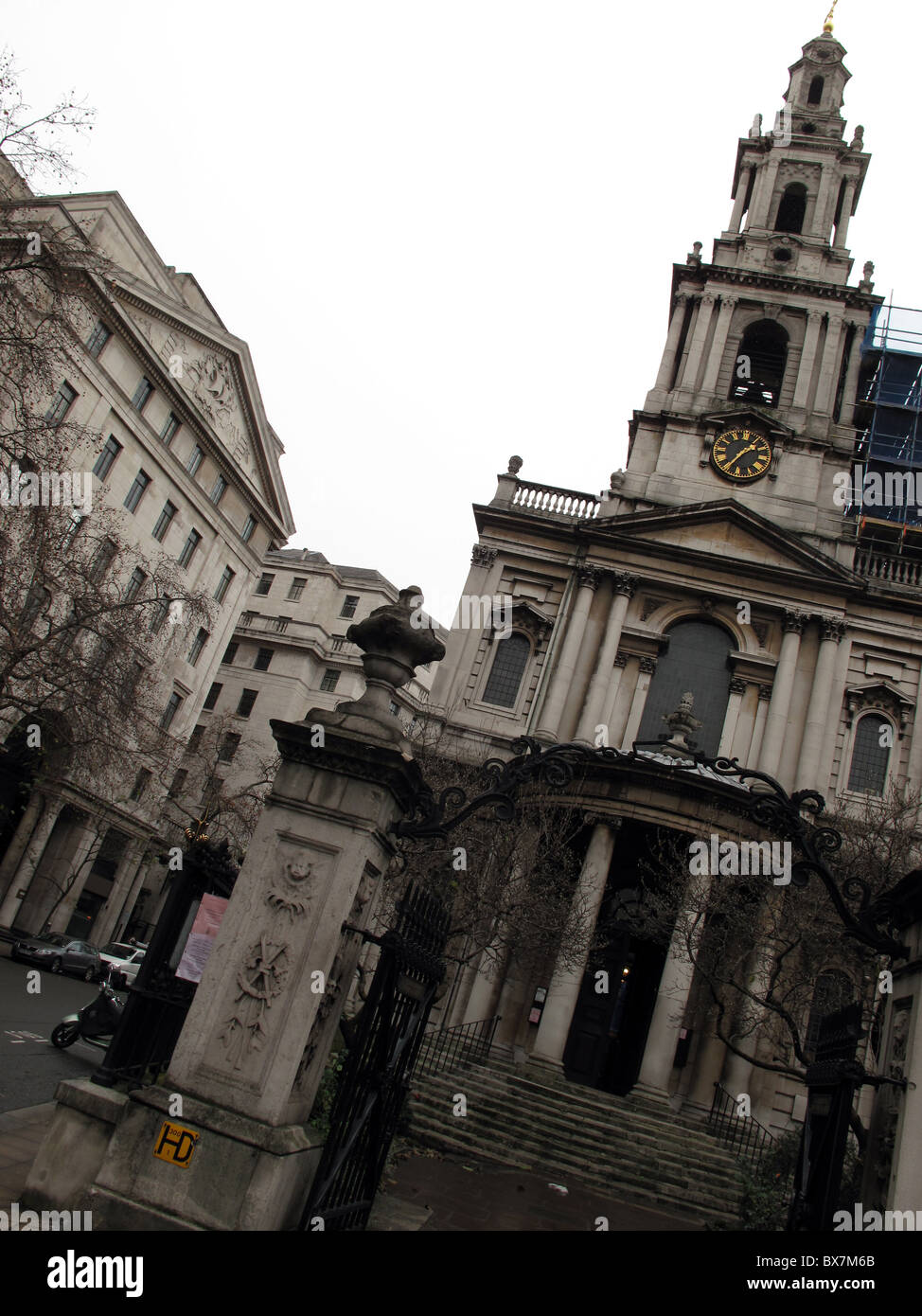 New church strand hi-res stock photography and images - Alamy