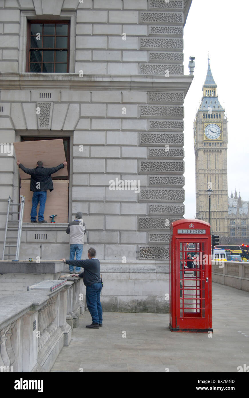 Student Protest Uk Riot Whitehall Parliament Stock Photo - Alamy