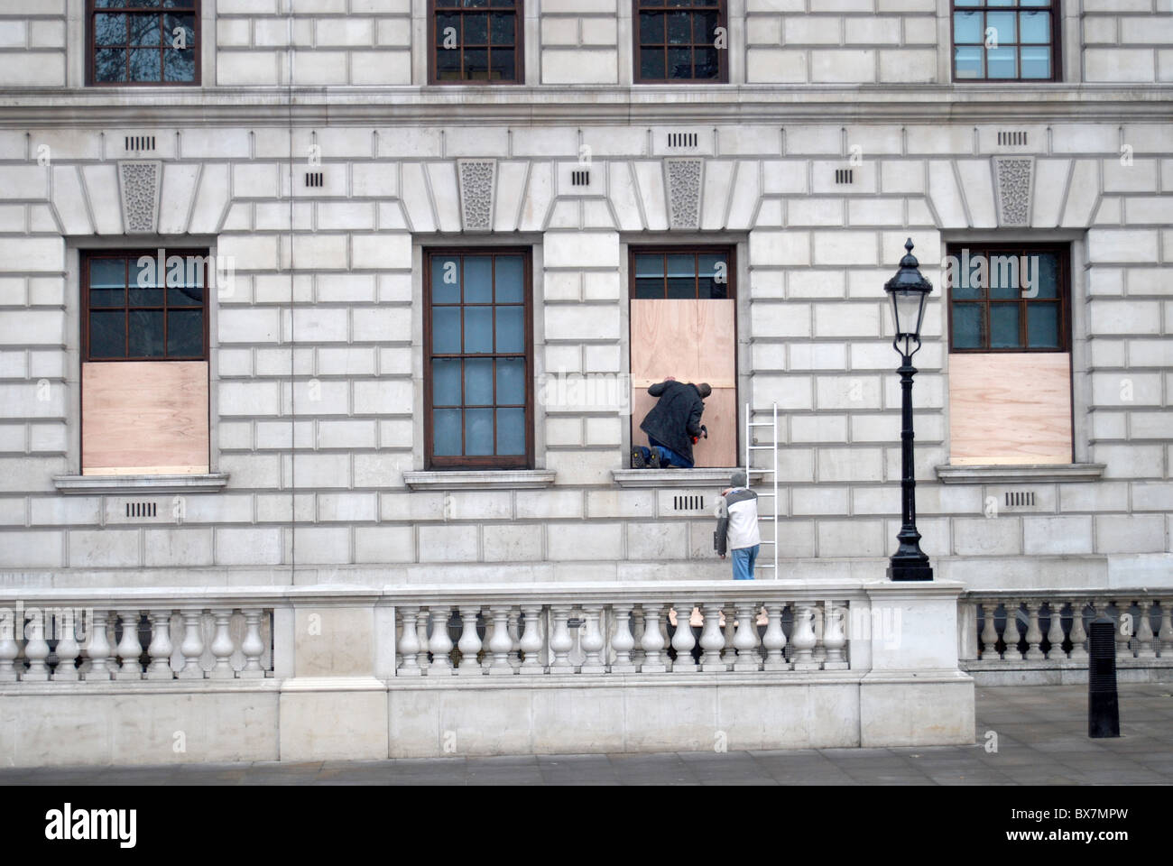 Student Protest Uk Riot Whitehall Parliament Stock Photo - Alamy