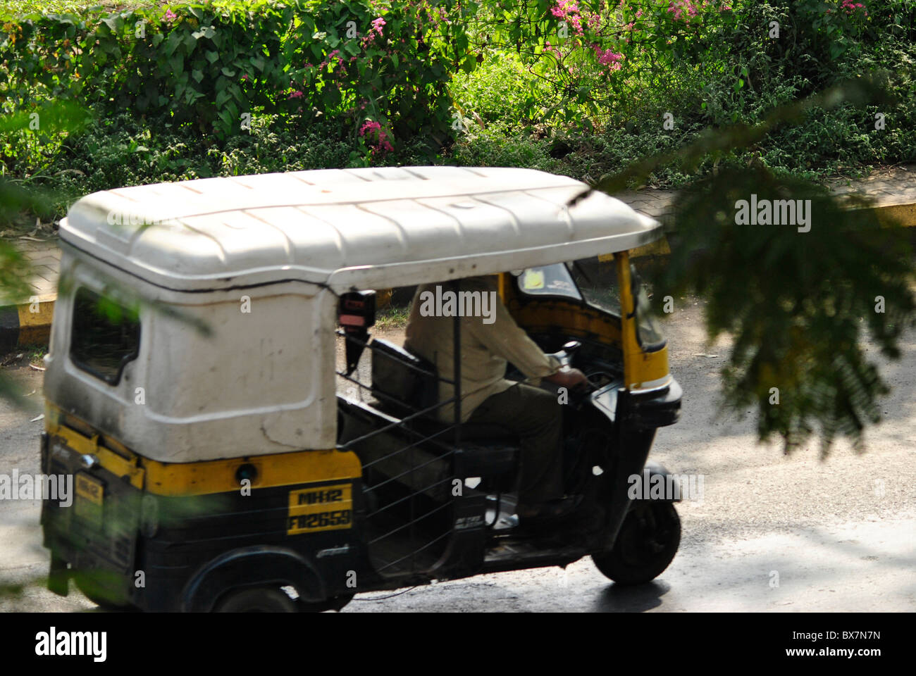 rishaw in pune Stock Photo - Alamy