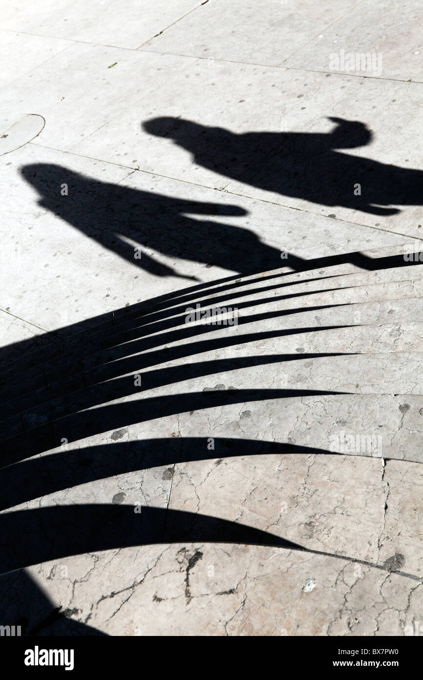 Peoples shadows hi-res stock photography and images - Alamy