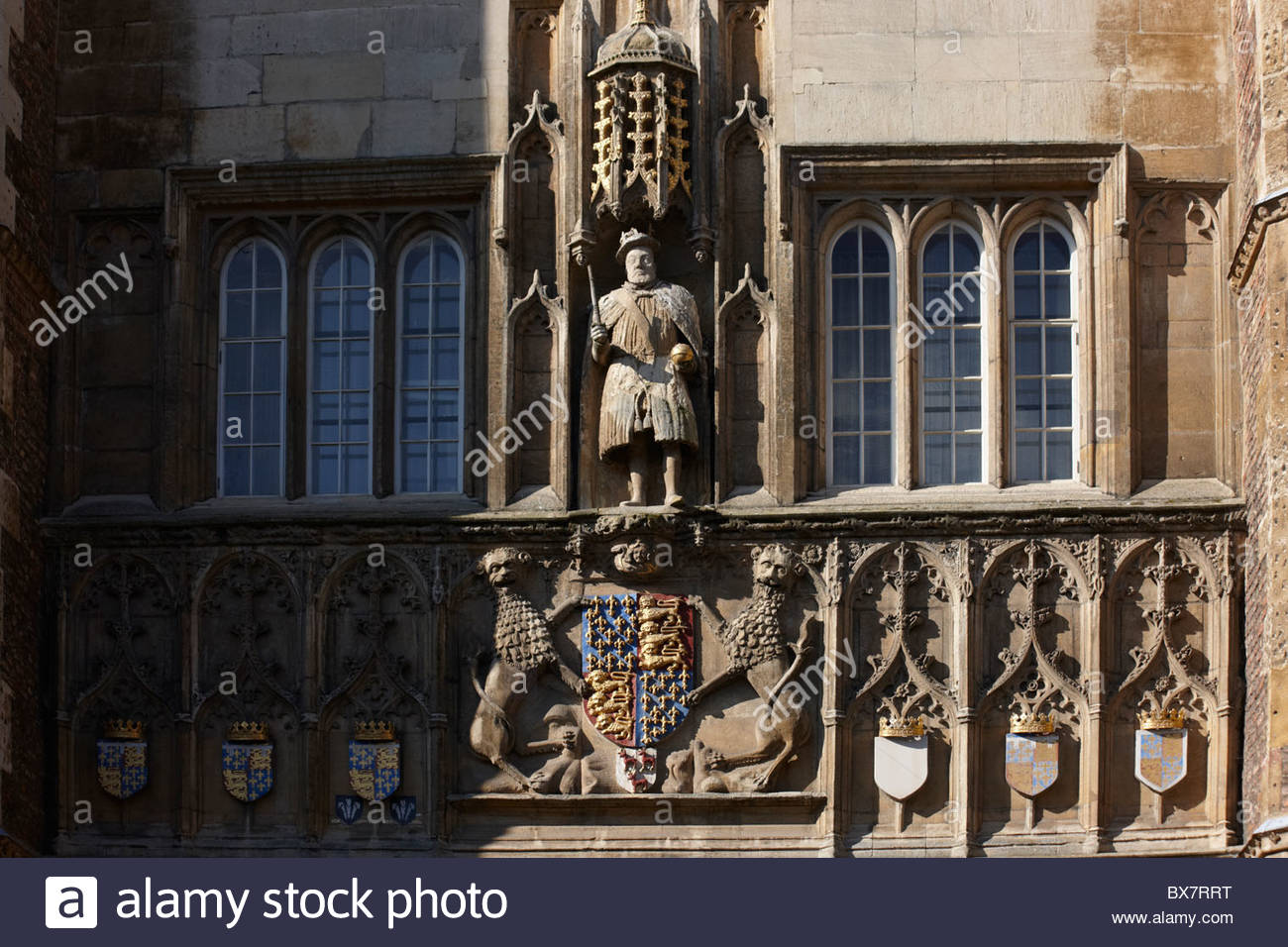 Statue Of Henry Viii High Resolution Stock Photography and Images - Alamy