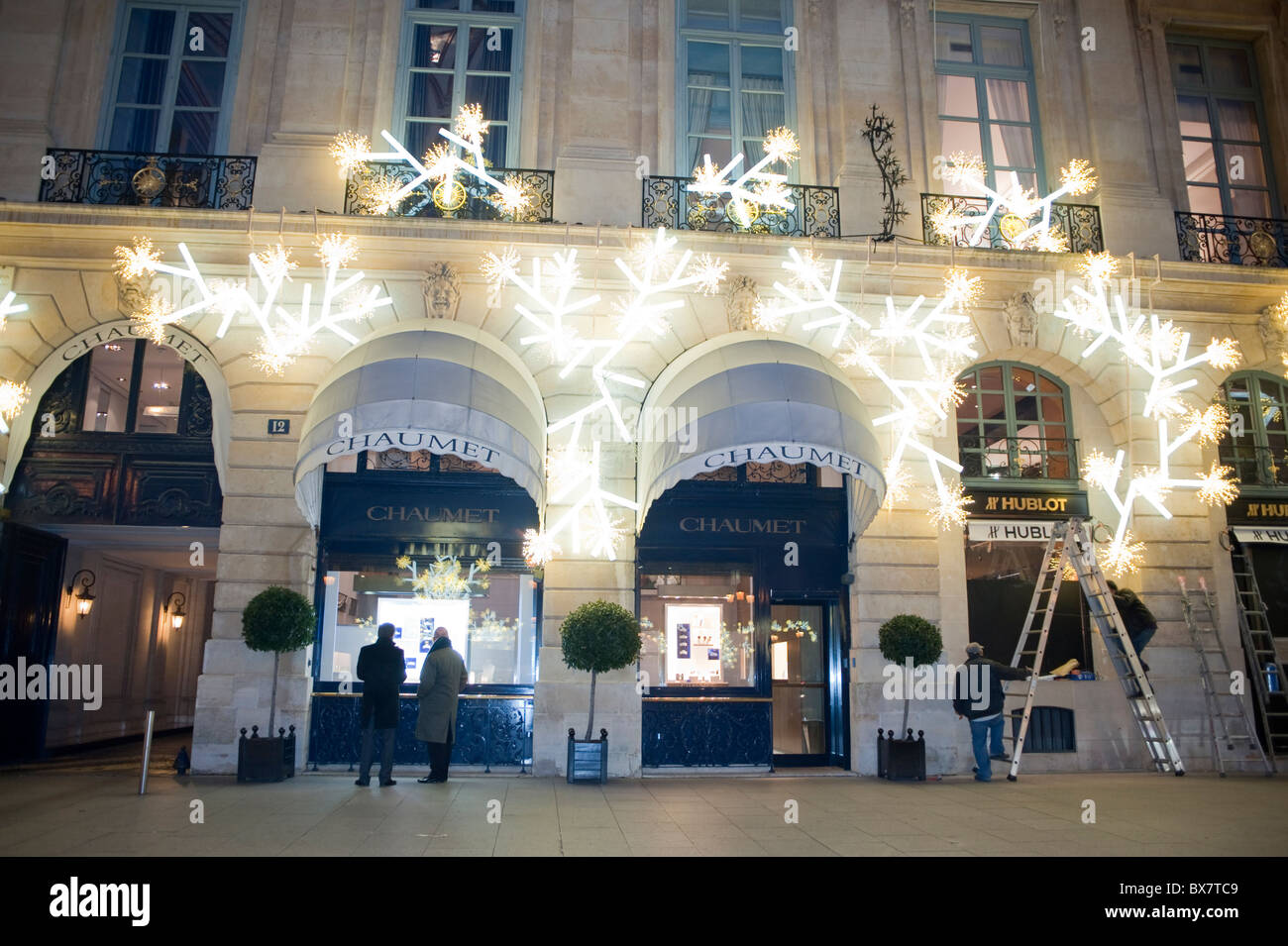 Paris, France, Luxury Christmas Window Shopping, Chaumet, Jewelry Store ...
