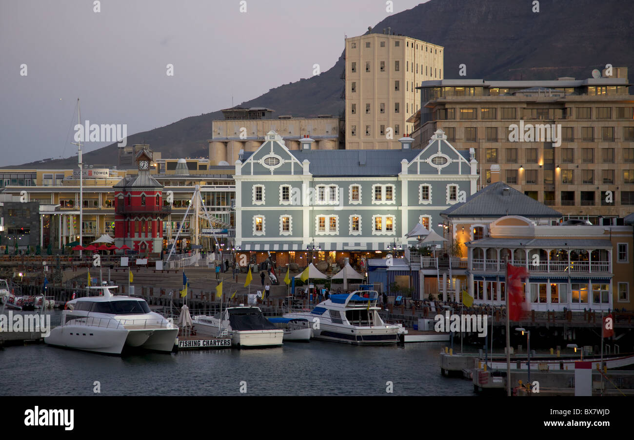 The Victoria and Alfred Waterfront, Cape Town, South Africa Stock Photo ...