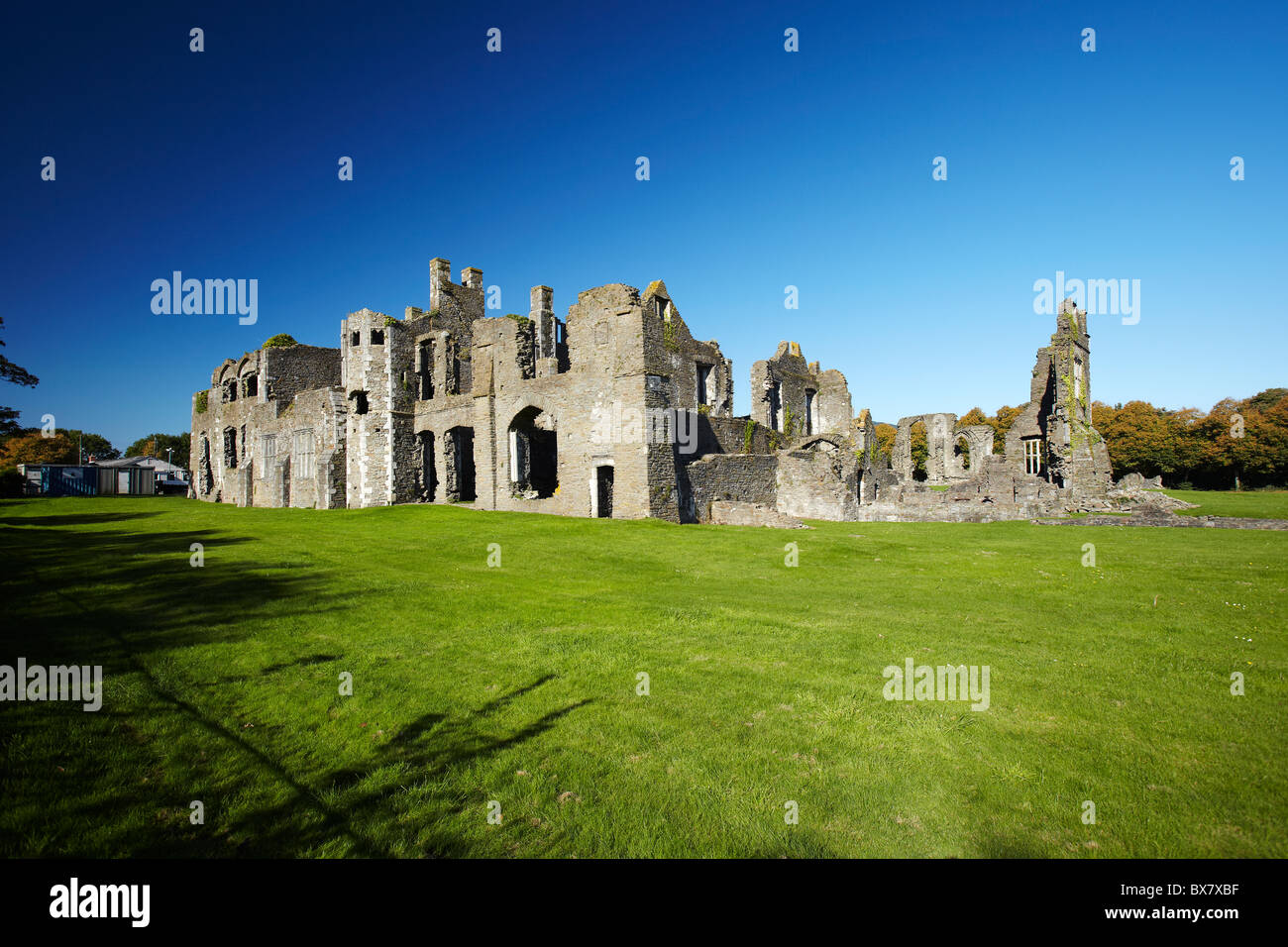 Neath abbey hi-res stock photography and images - Alamy