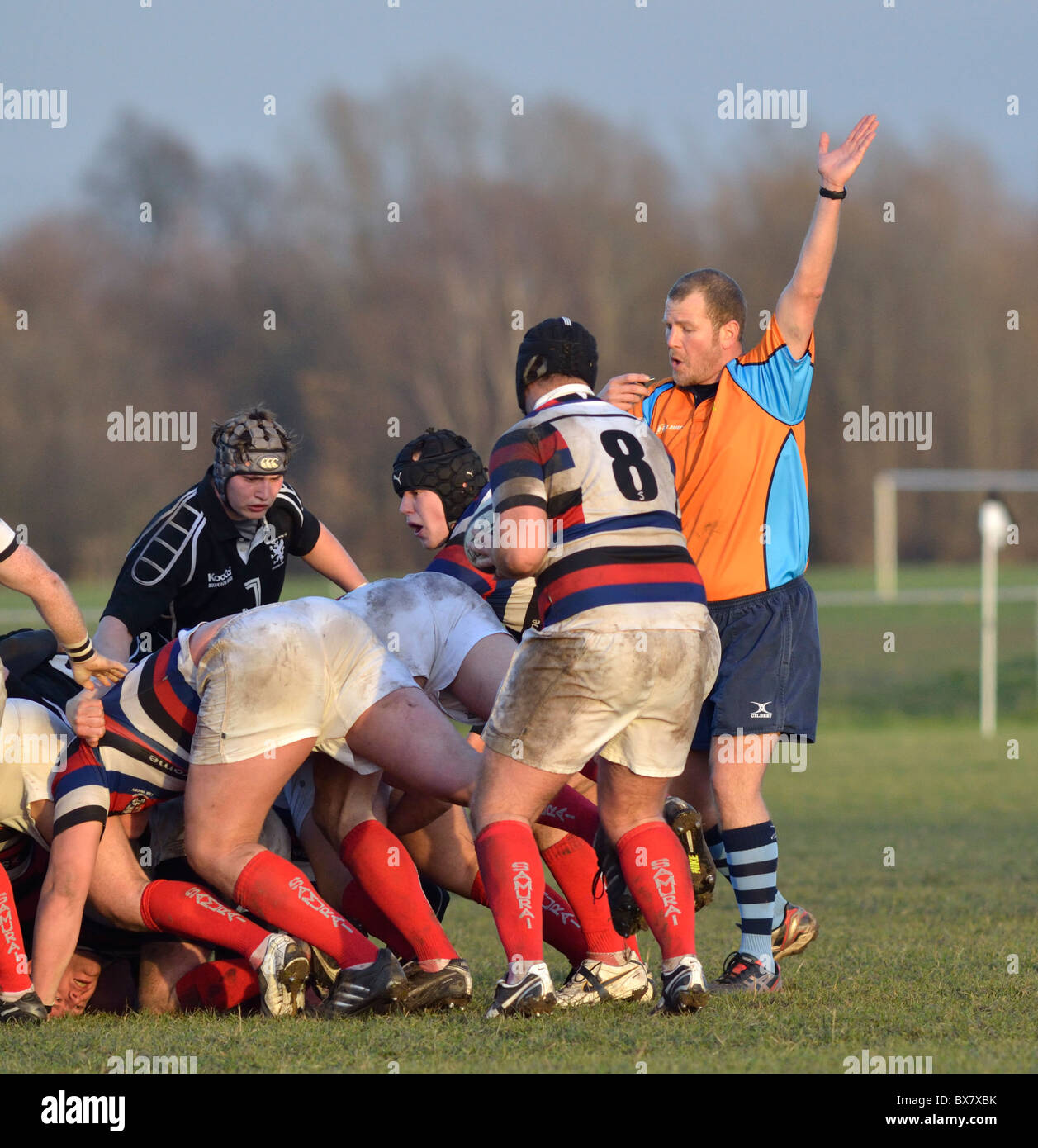 Rugby referee gesture hi-res stock photography and images - Alamy