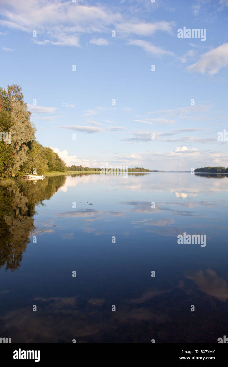 Flat calm lake hi-res stock photography and images - Alamy