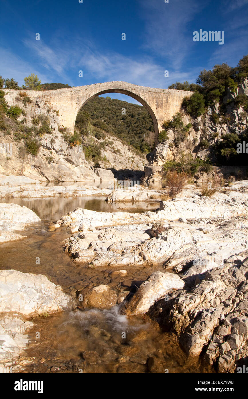 Bridge over Llierca River - 14th Century -, between Sadernes and ...