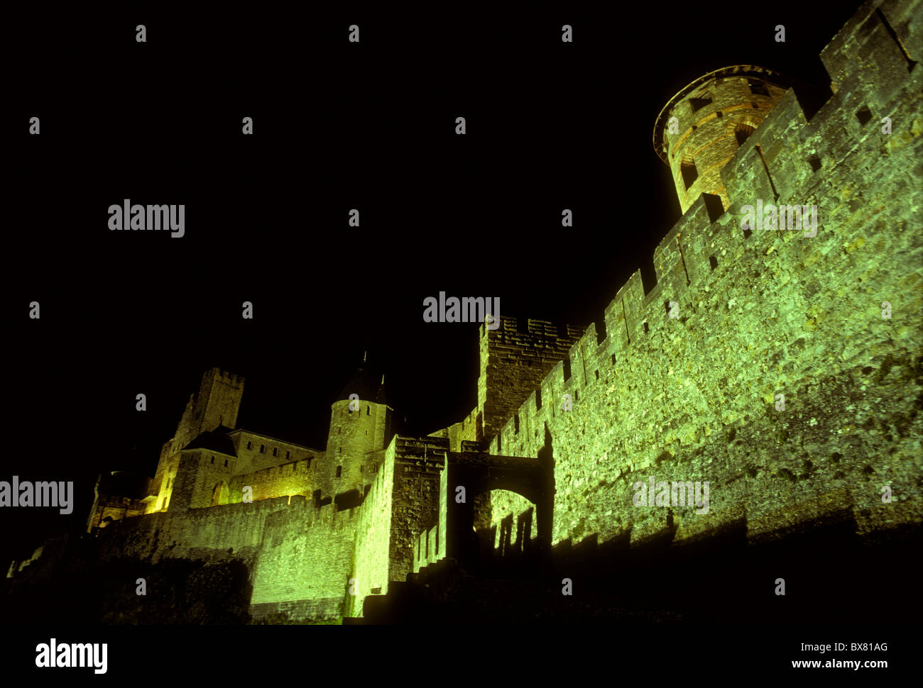 walled town, feudal stronghold, citadel, military fortress, Cathar Wars ...