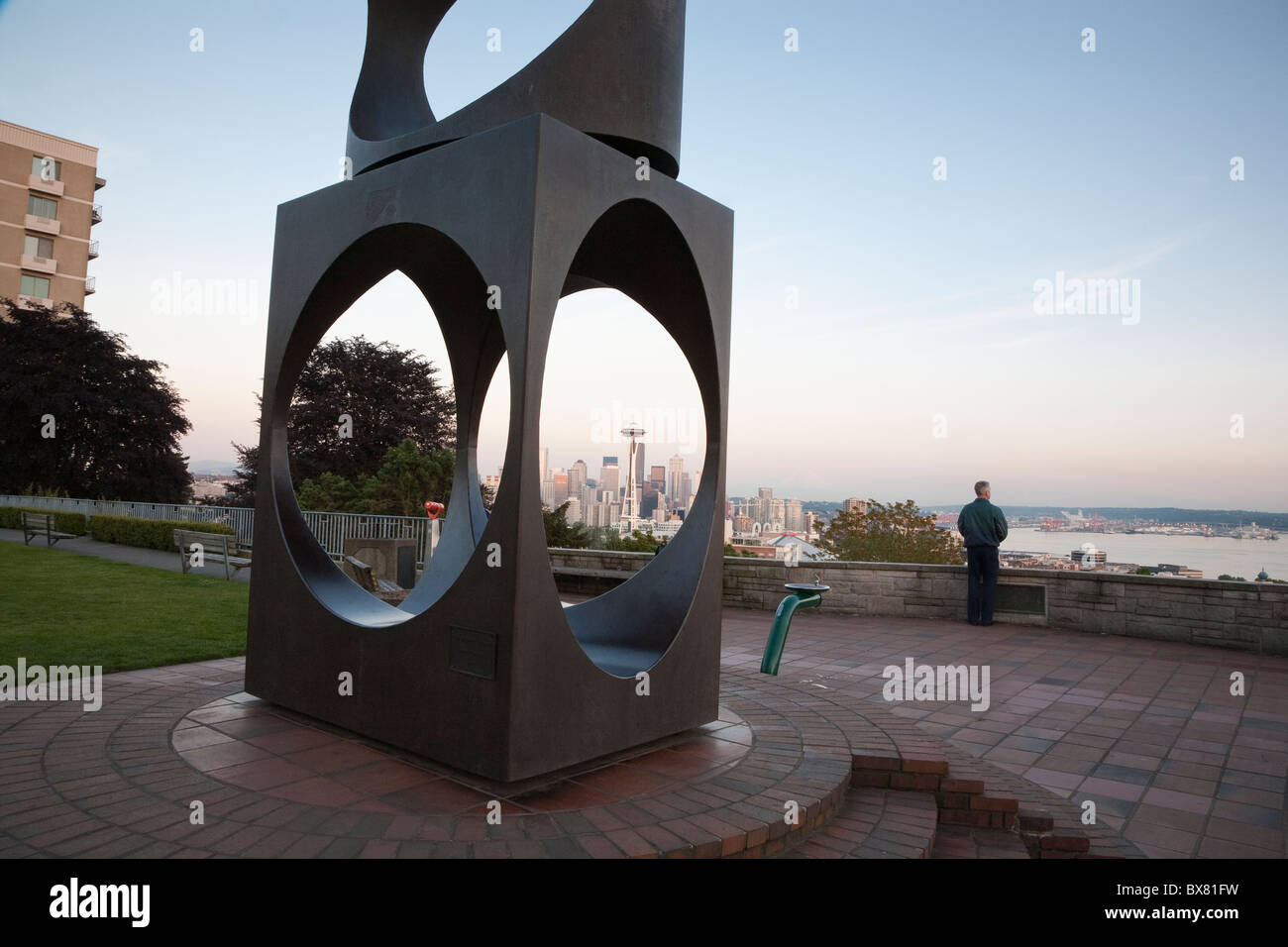 Seattle Skyline from Kerry Park - Seattle, Washington. Sculpture ...
