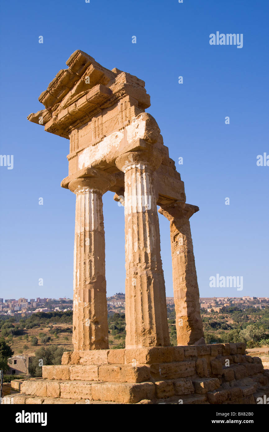 greek temple at the sunset Stock Photo - Alamy
