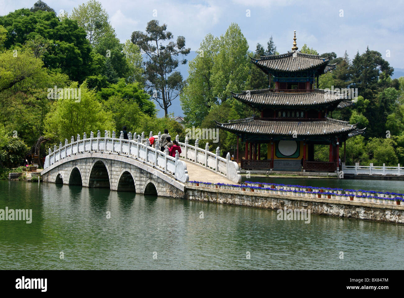 Black Dragon Pool Park, Lijiang, Yunnan, China Stock Photo - Alamy