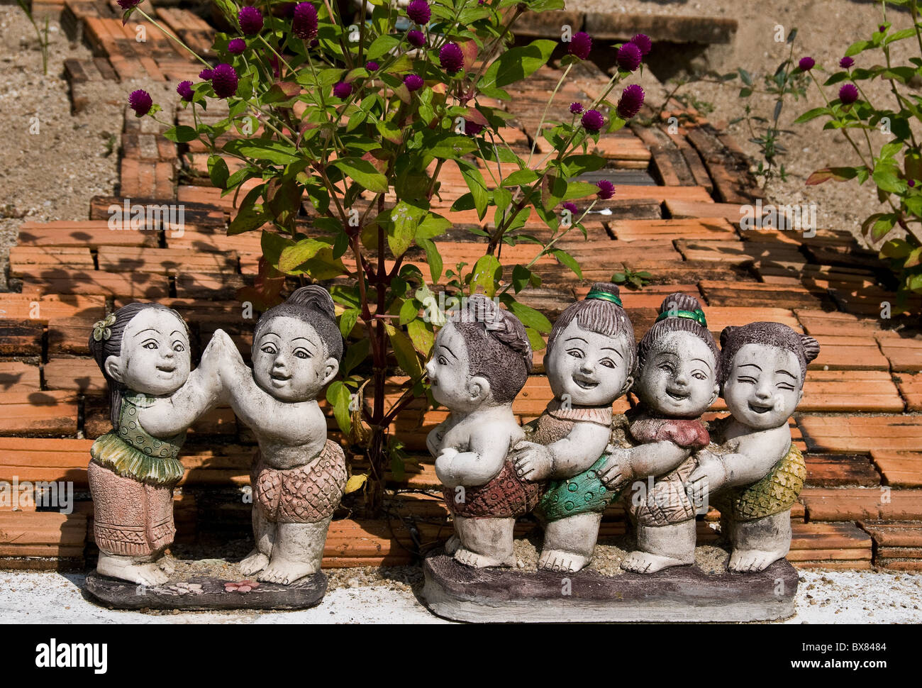 Statues figure models figurines figures cute funny children amusing hi ...