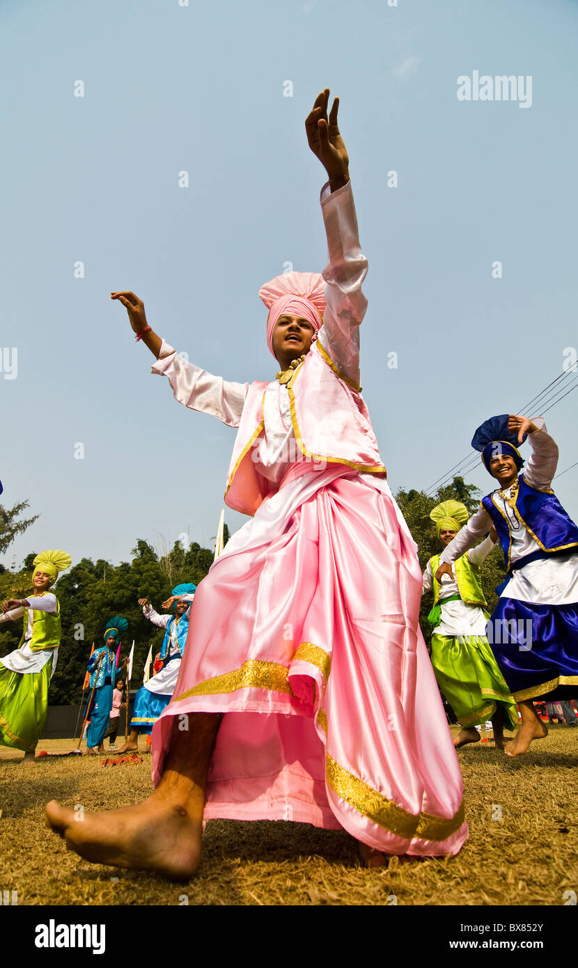 Bhangra Dancers