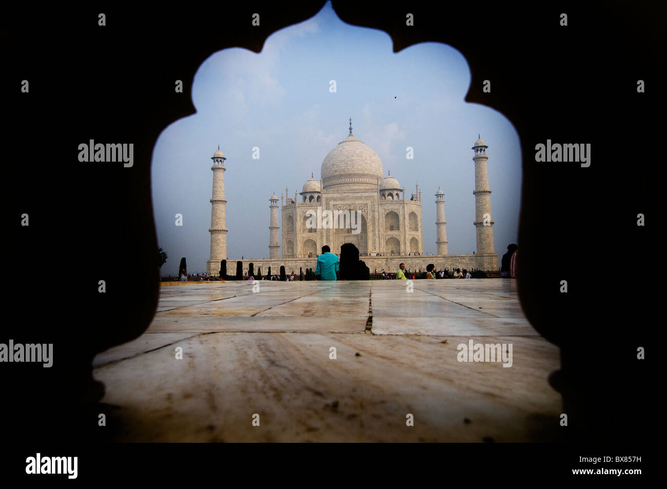 Taj mahal view hi-res stock photography and images - Alamy