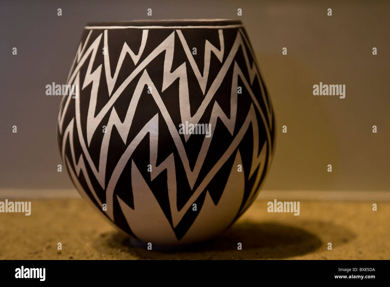 Anasazi pottery hi-res stock photography and images - Alamy