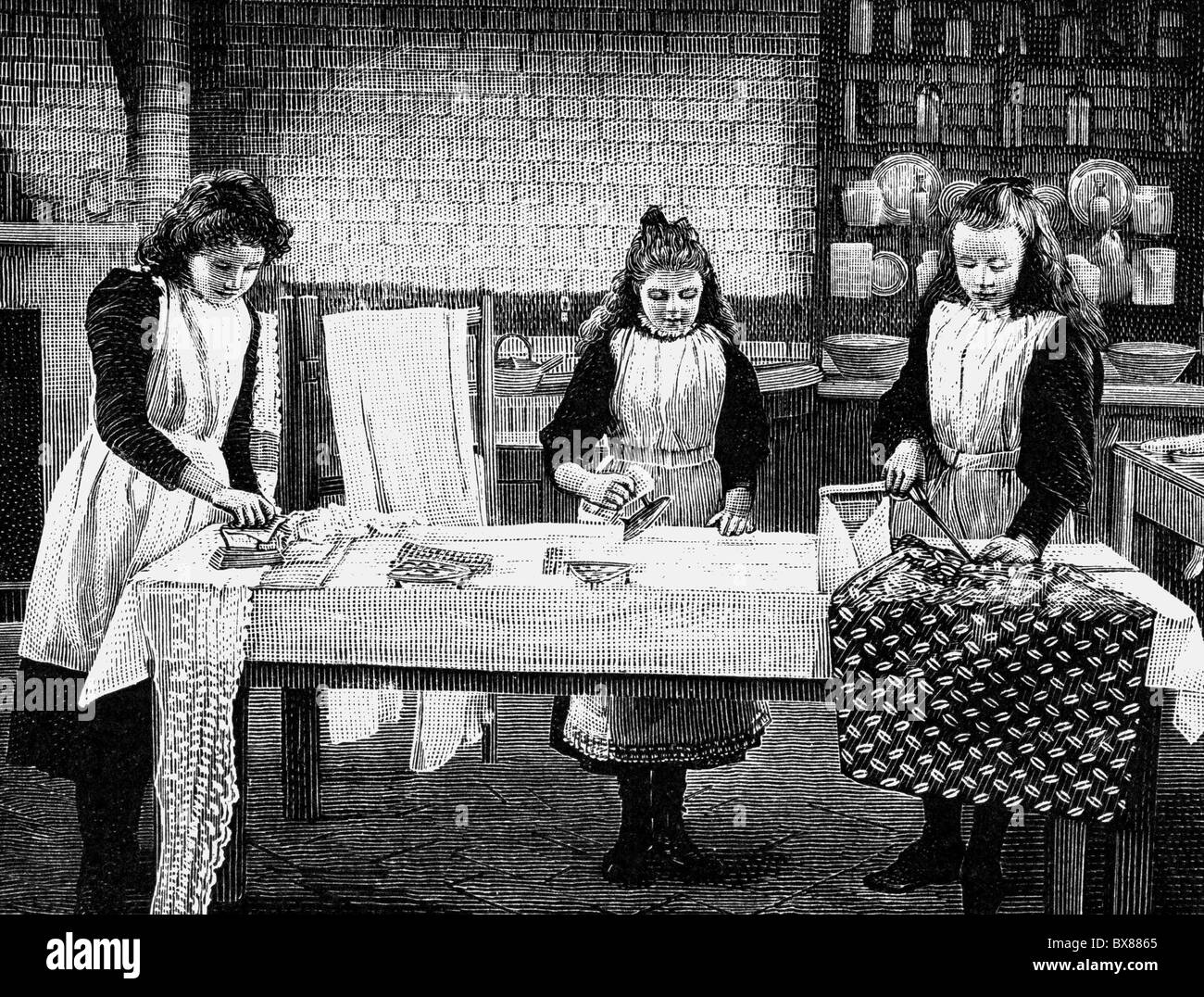 Housemaid's hi-res stock photography and images - Alamy