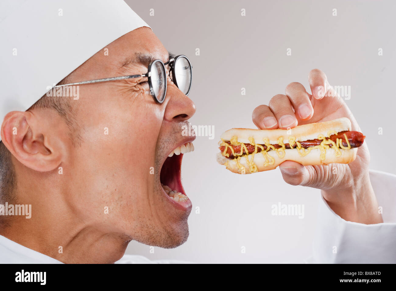 Hotdog with mouth hi-res stock photography and images - Alamy
