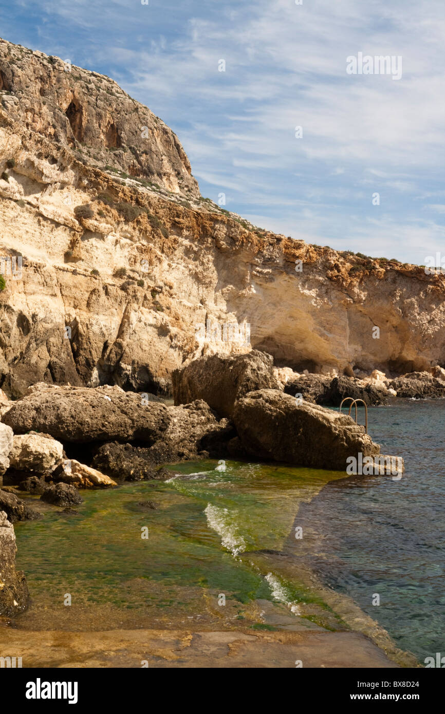 View over Ghar Lapsi, a natural lido on the west coast of Malta Stock ...