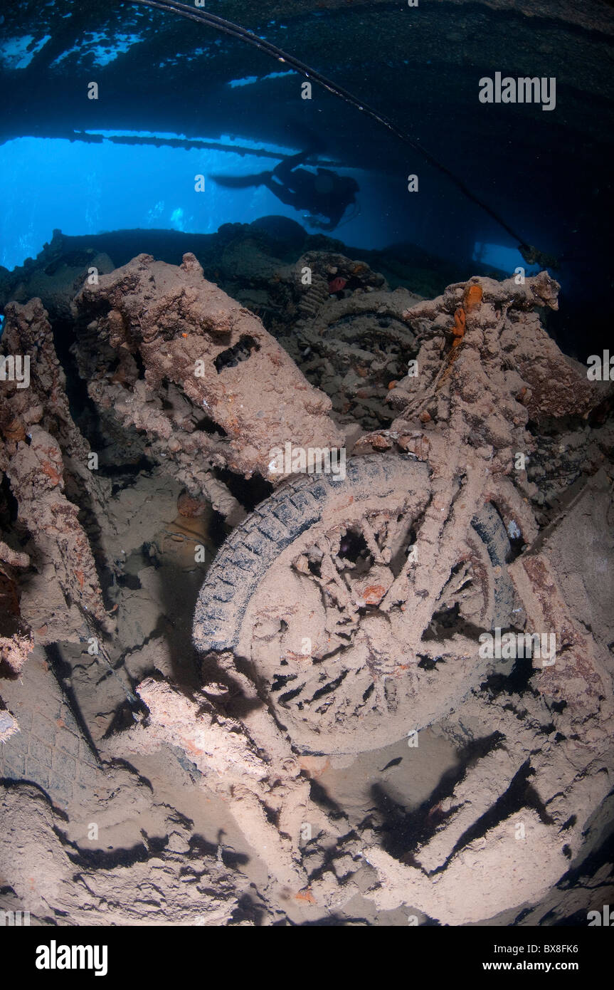 Underwater photography sunken ship wreck hi-res stock photography and ...