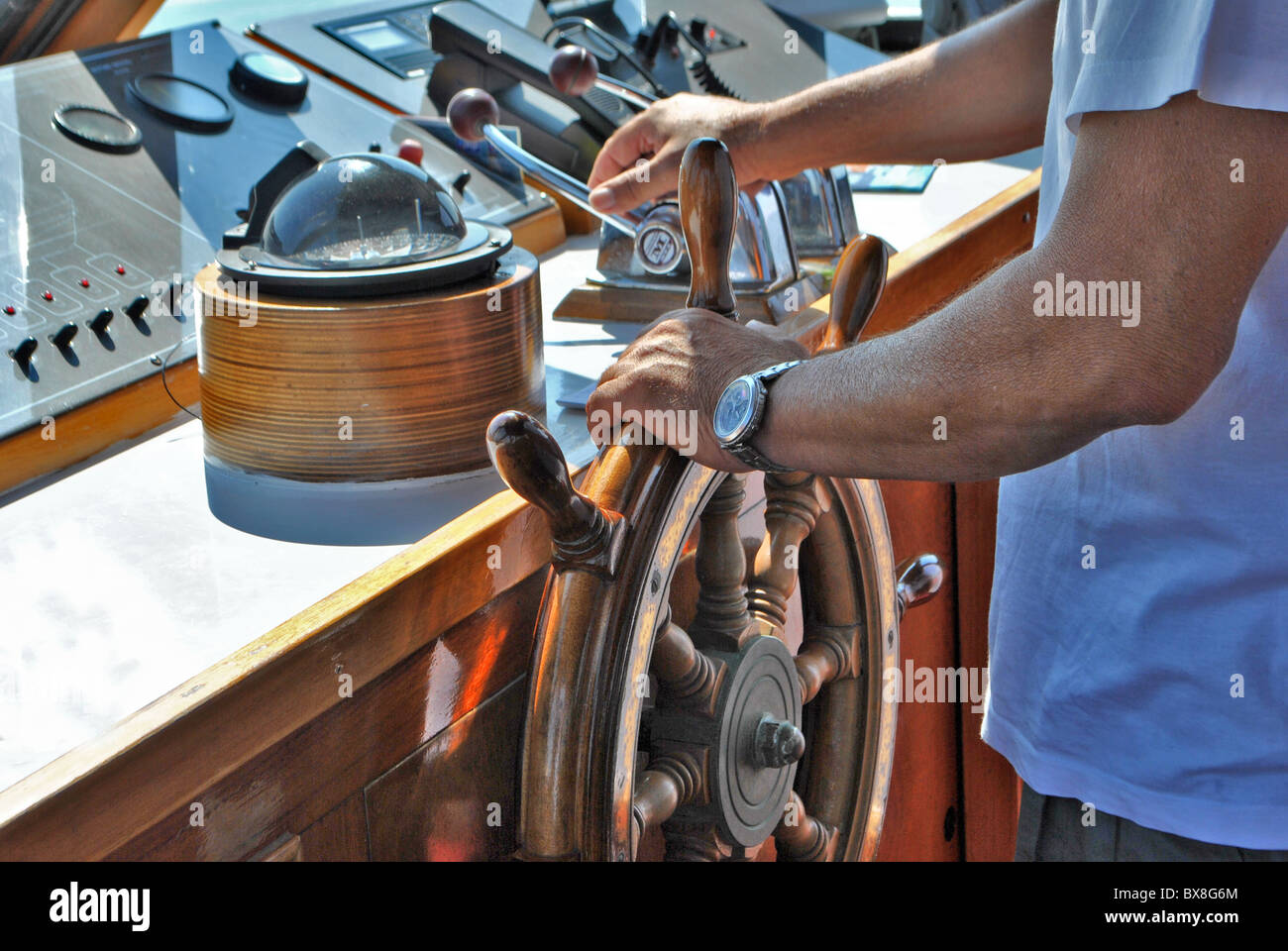 steering compass and instruments for sea Stock Photo - Alamy