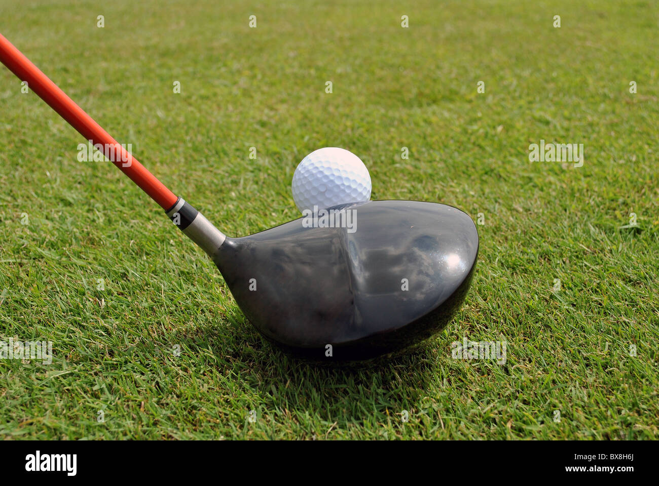 Tee off golf hi-res stock photography and images - Alamy