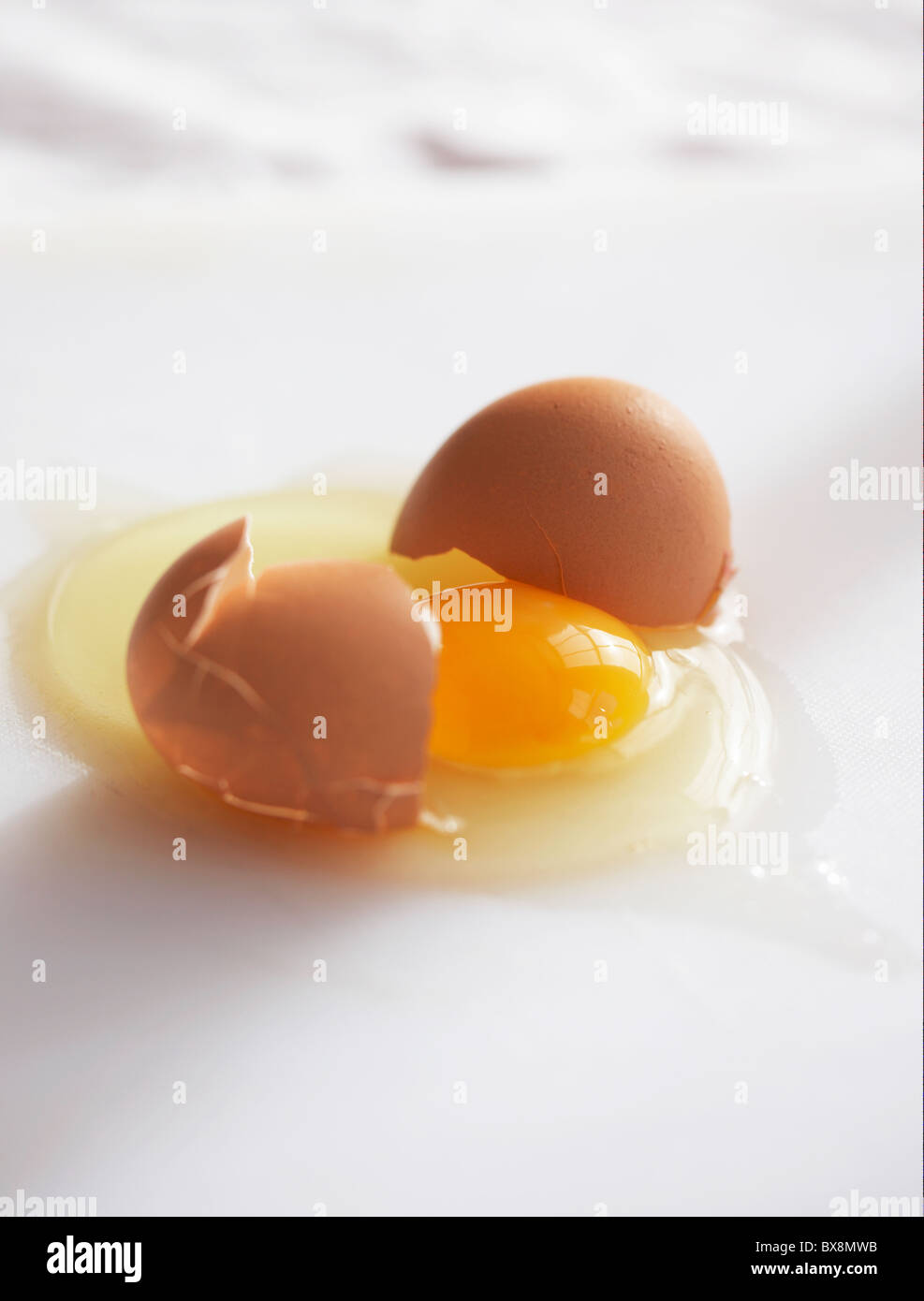Broken yolk hi-res stock photography and images - Alamy