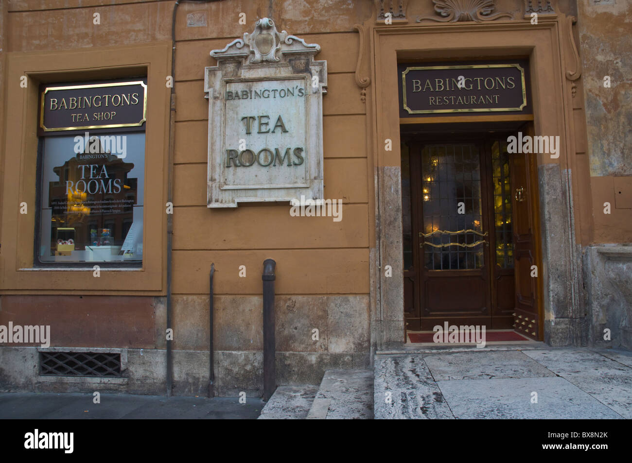 Babingtons restaurant and tea room at Piazza di Spagni square old town ...