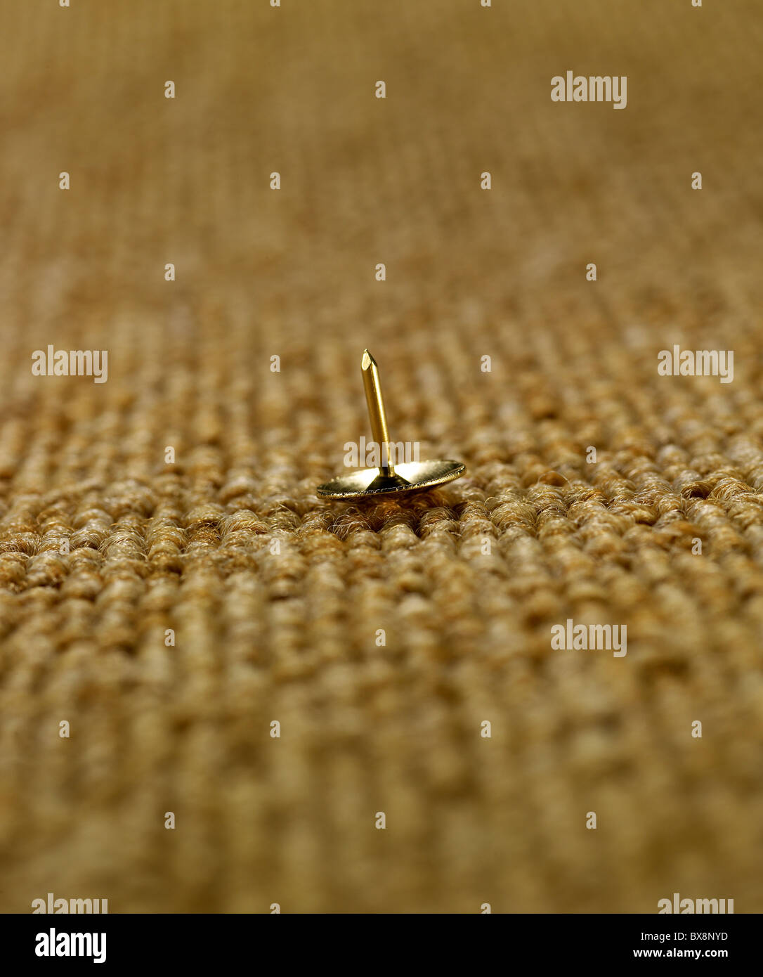 Drawing pin hi-res stock photography and images - Alamy