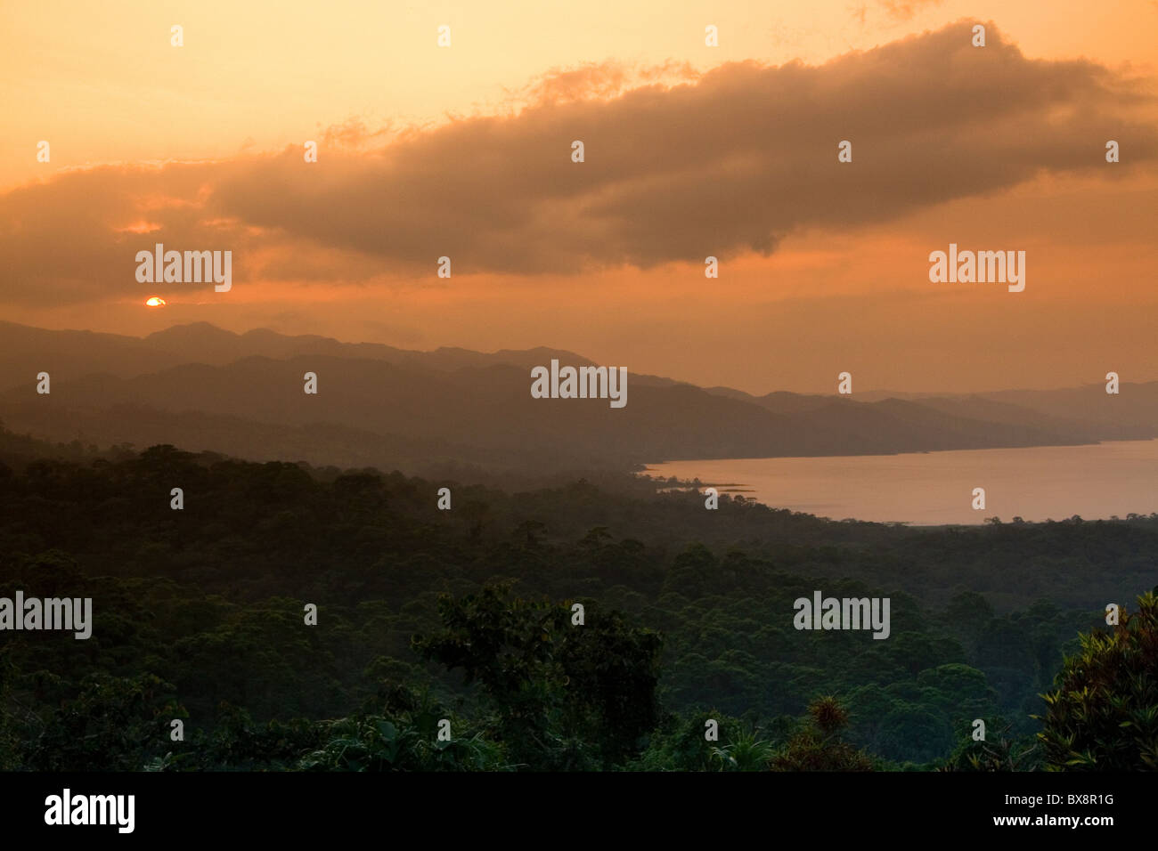 Sunset over the Cordillera Central from the Arenal Volcano National ...