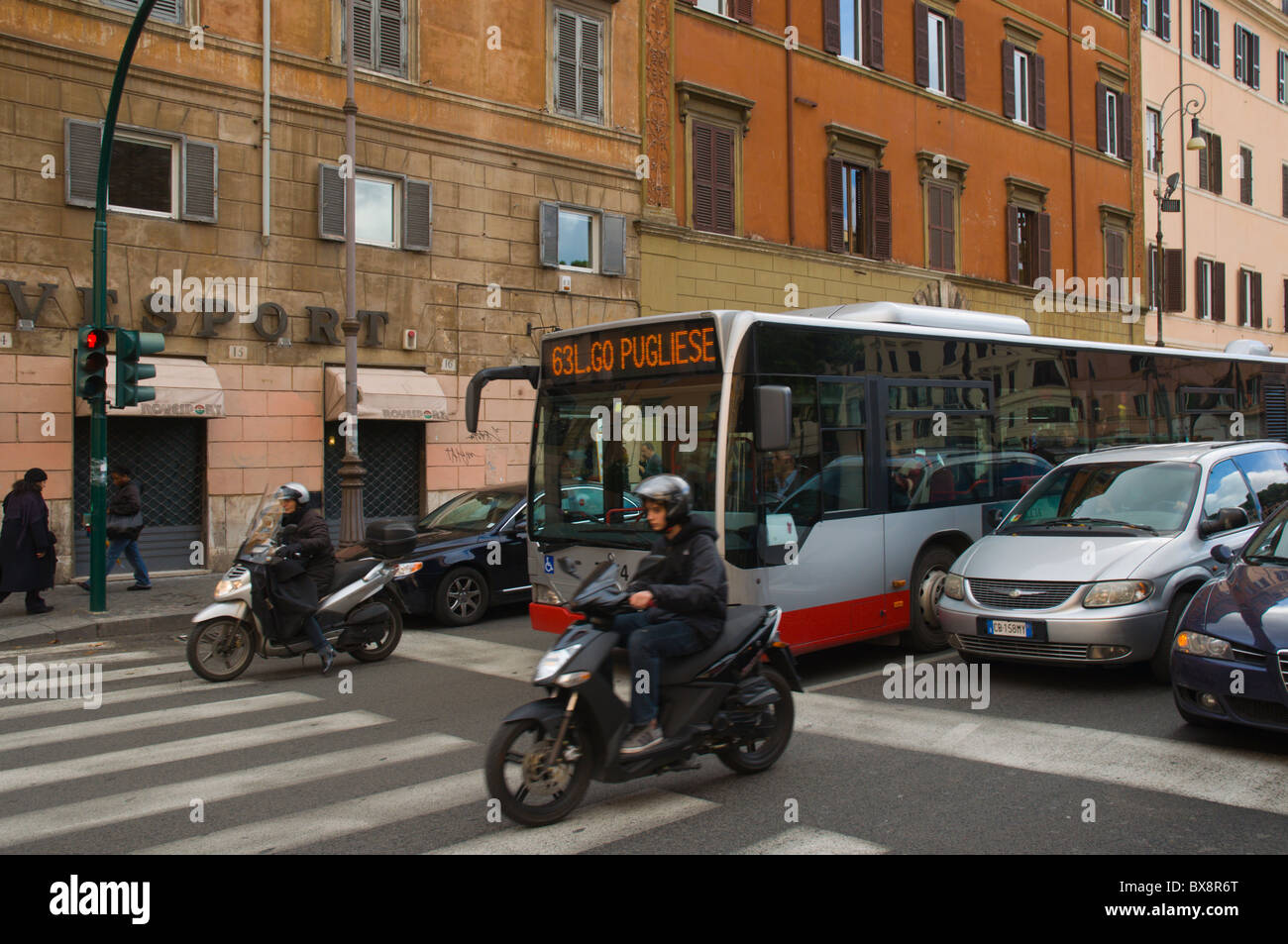 Lights of rome hi-res stock photography and images - Alamy