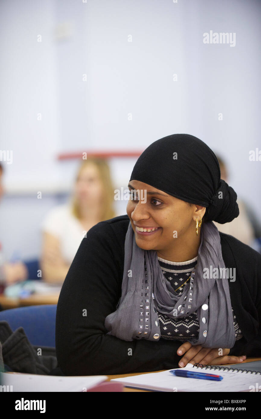 University students attend class Stock Photo - Alamy