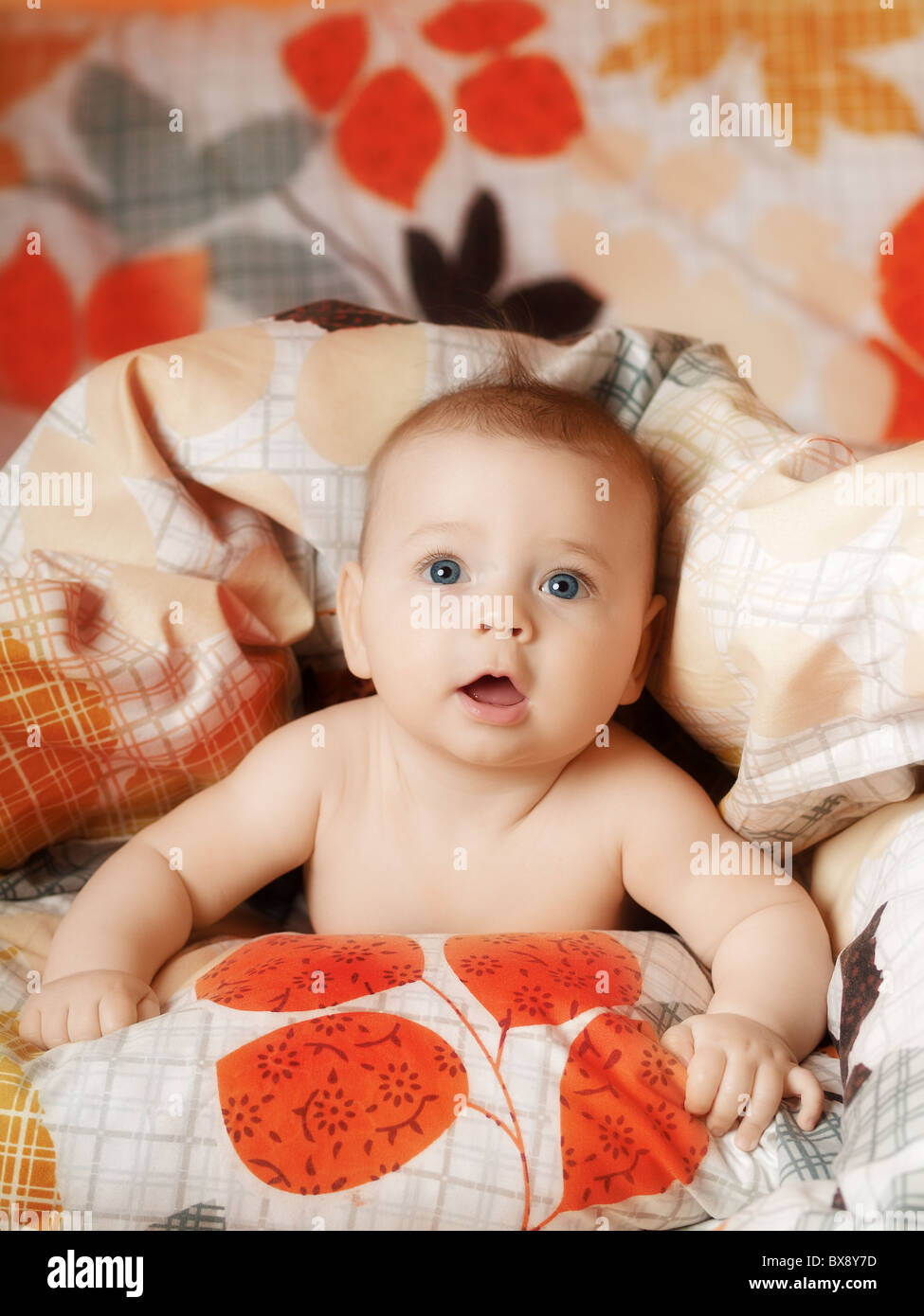 Infant witout mother hi-res stock photography and images - Alamy